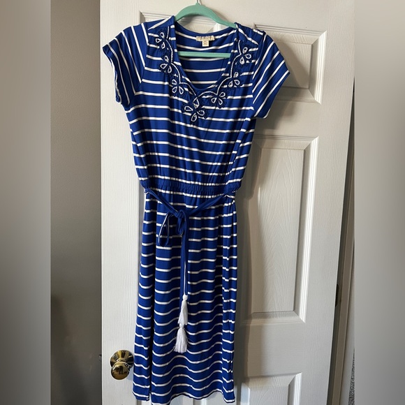 Appleseed's | Dresses | Appleseeds Dress Size Ps Embroidered With Blue ...